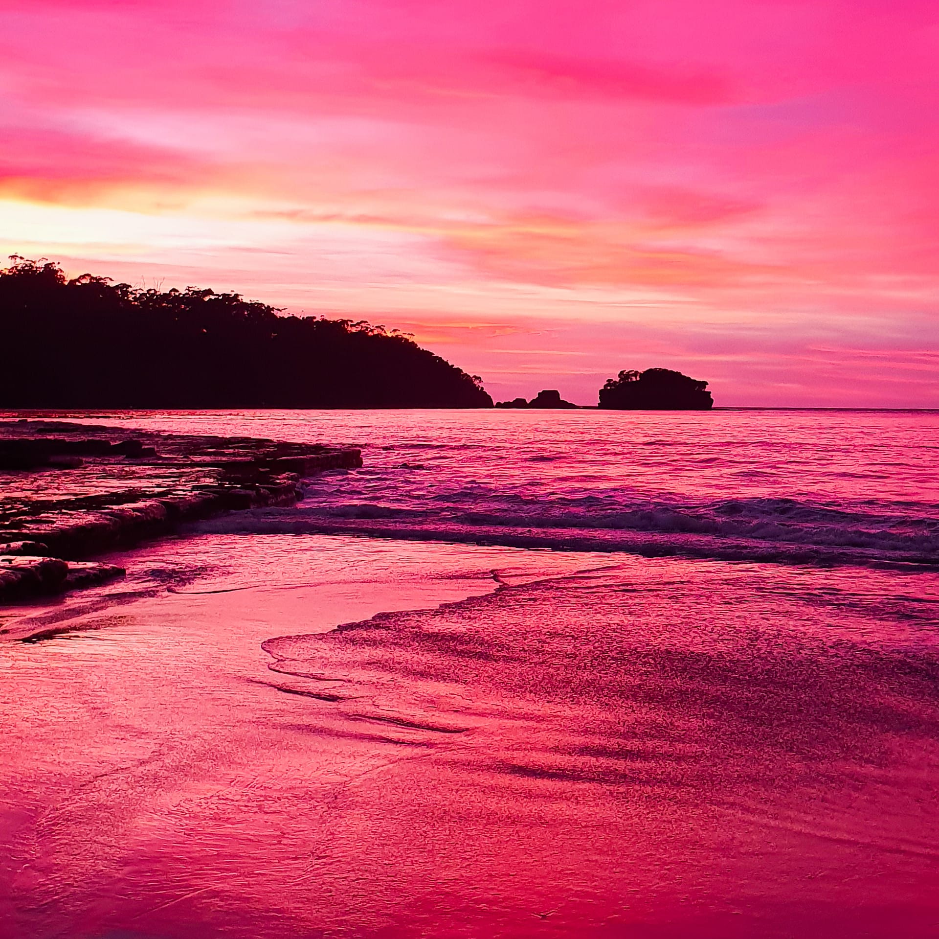 Tessellated Pavement - EagleHawk Neck